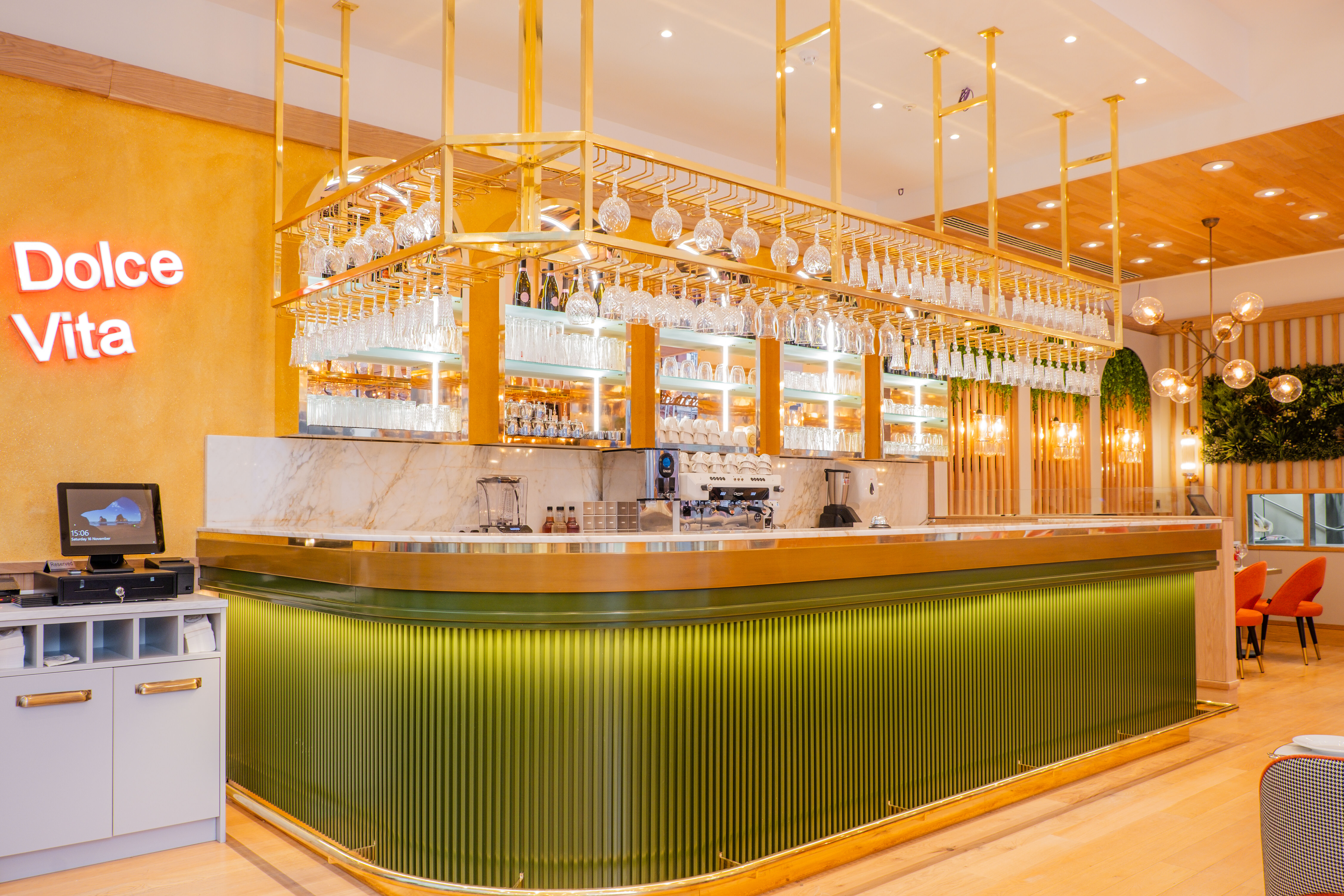 Italian restaurant in Leeds | Caffè Concerto Victoria Gate